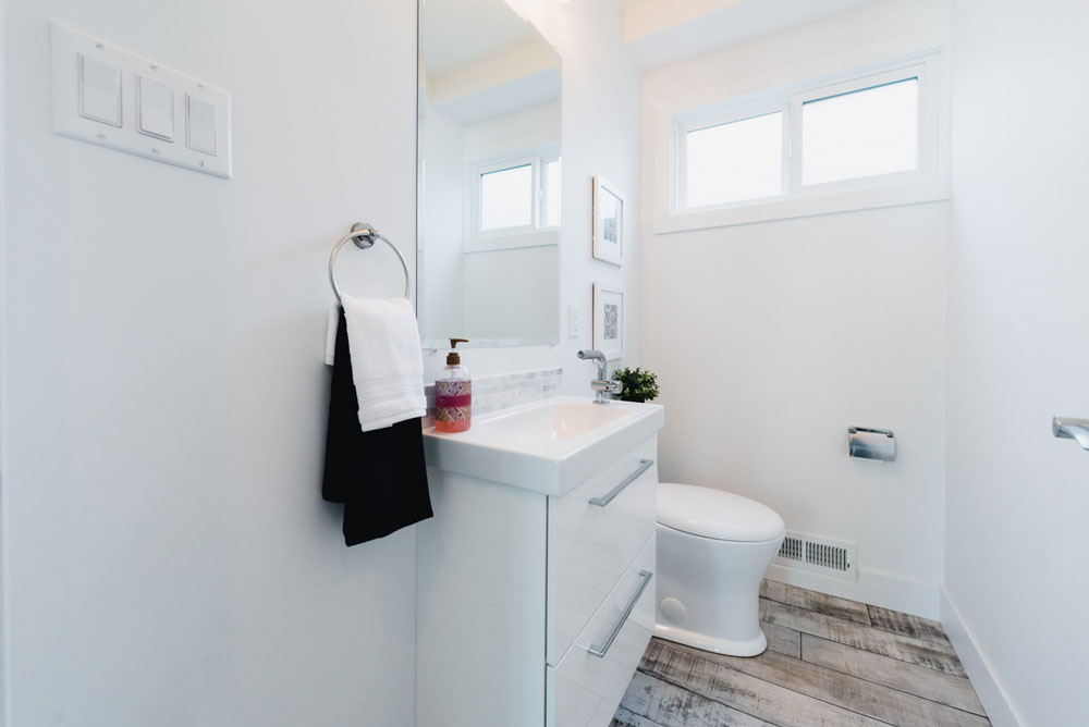 SALE: Muskoka Hardwood Tile Store - Muskoka Wood Saddle Tile Store